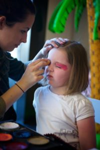 Hire a Face Painter CT, MA, RI, NH Add Fun at Your Party